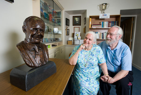 September completion date for Clancy statue - The Clare Champion