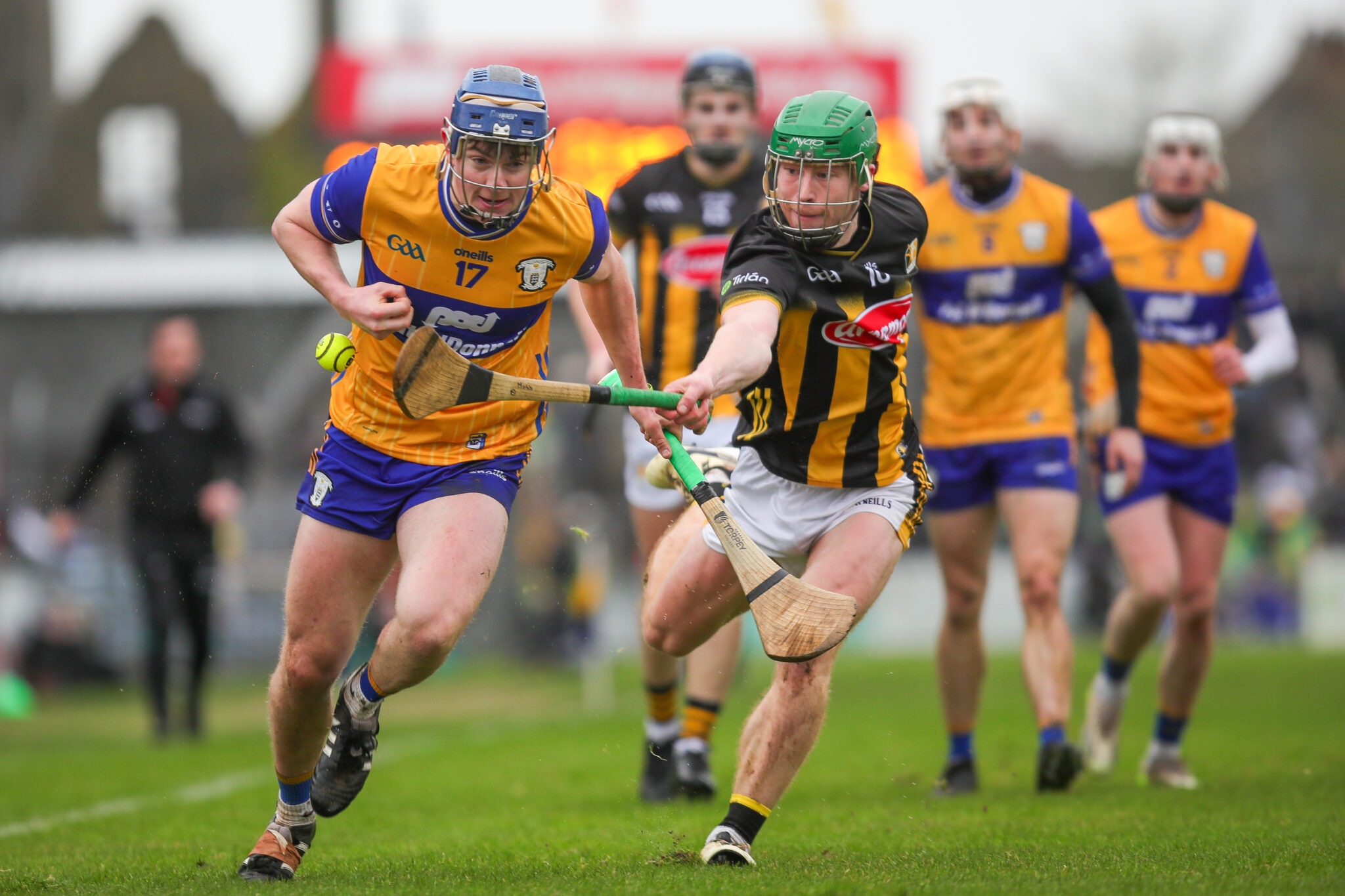 Cats’ injury-time brace bruises Banner - The Clare Champion