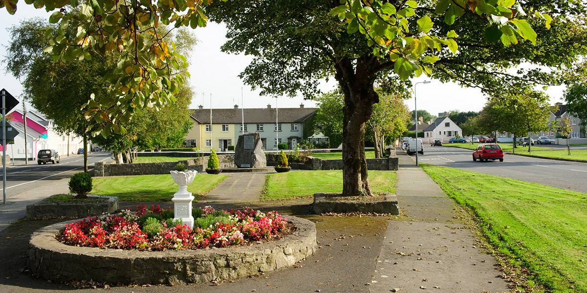 Plan to pave Clarecastle gardens - The Clare Champion