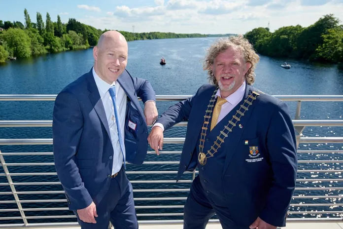 O’Brien expresses frustration at new bridge cracks - The Clare Champion