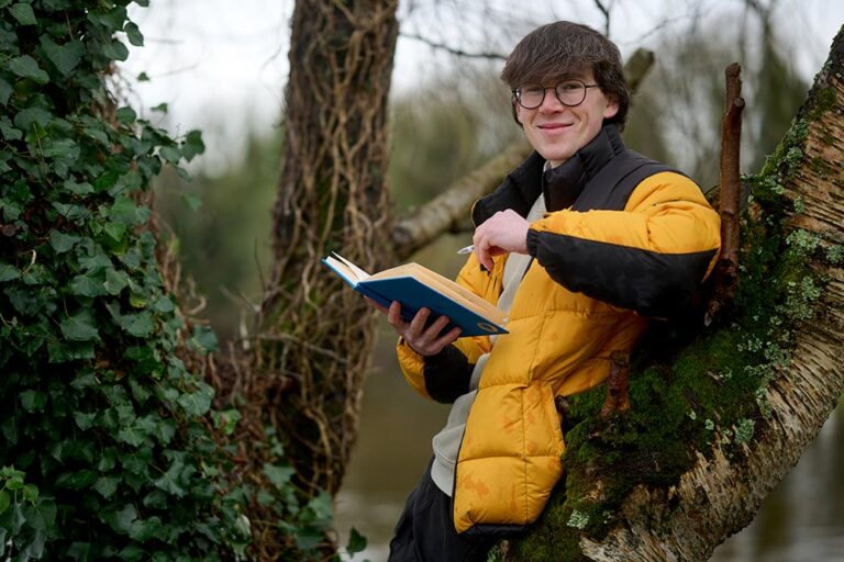 Oisín sets sights on the big screen - The Clare Champion